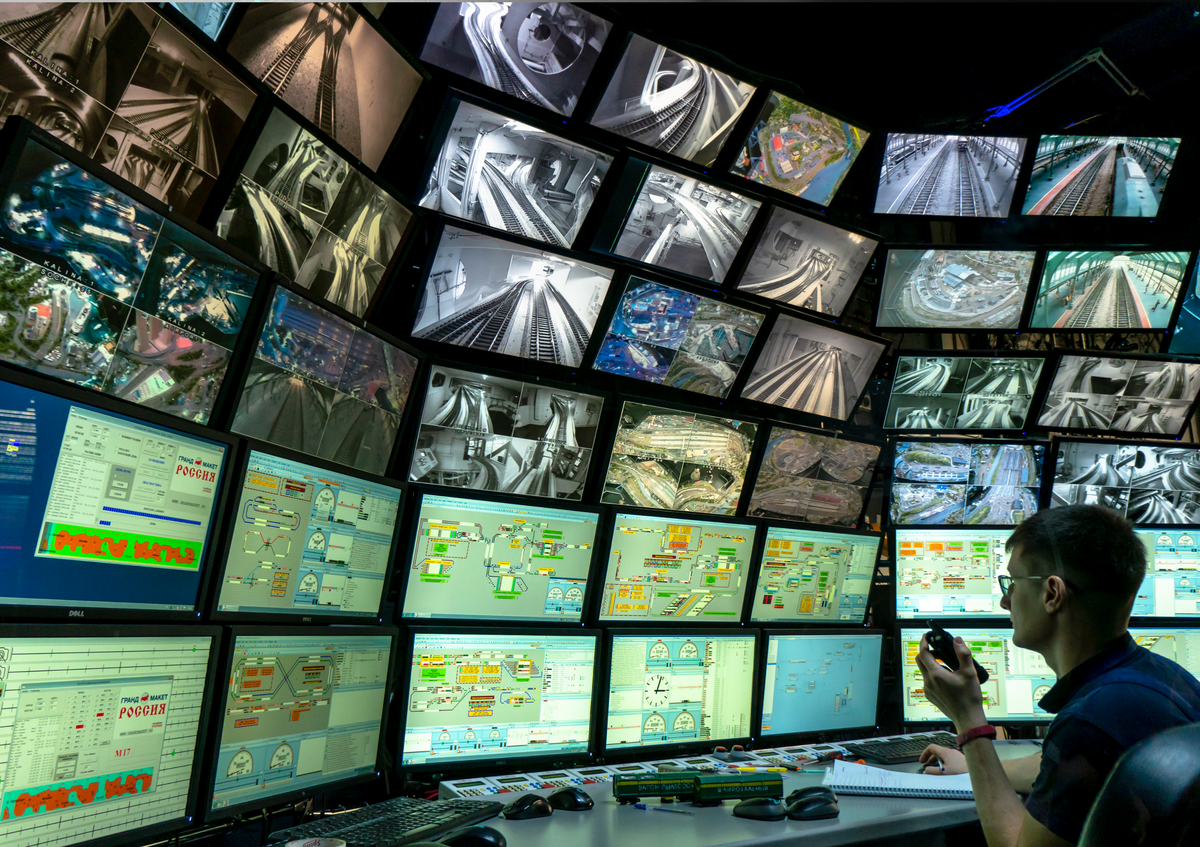 Global Security Operations Center Control & Command | Global Defense ...